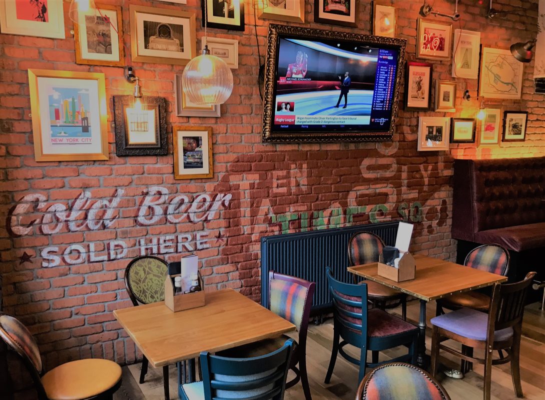 Gallery - Times Square Bar & Diner